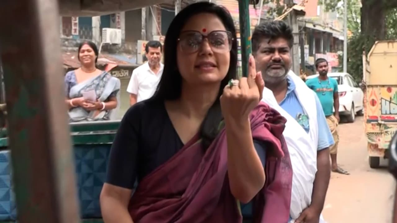 Mahua Moitra Controversy: ₹40 Crore Claim Sparks Row, Rebel MPs ...