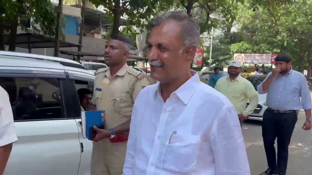 ಮಾಜಿ ಎಂಎಲ್‌ಸಿ ದಯಾನಂದರೆಡ್ಡಿ ಅಪಹರಣ; ₹10 ಕೋಟಿ ಸುಪಾರಿ, 2 ಕೋಟಿಗೆ ಡಿಮ್ಯಾಂಡ್ ...