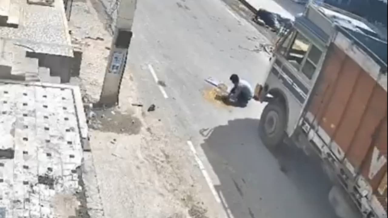 Man Collecting Wheat Crushed To Death By Truck In Rajasthan, Chilling ...