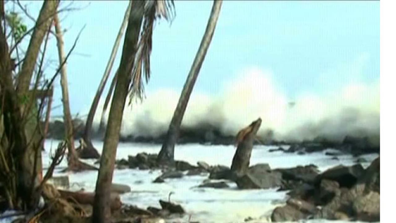 Kallakadal phenomenon Warning in Kanyakumari coastal area : ഉയർന്ന ...