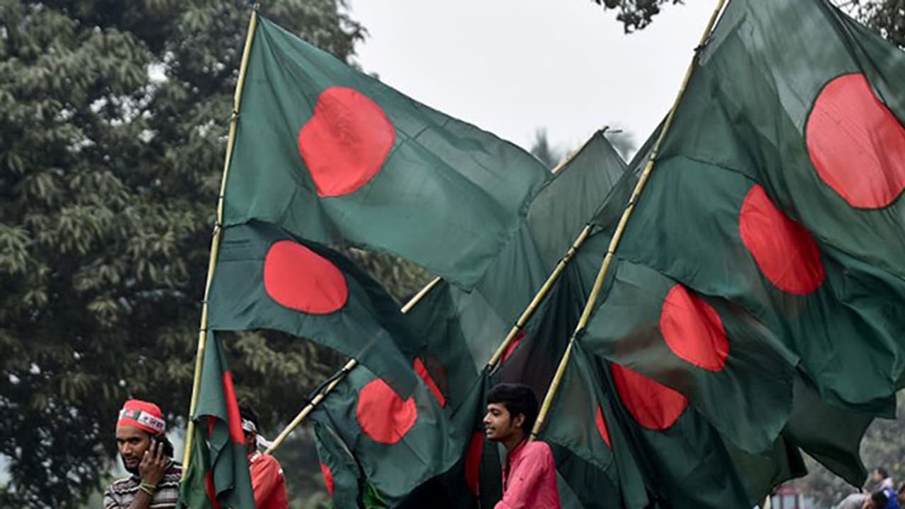 Dhaka attacker's father apologises to India, Tarishi's parents ...
