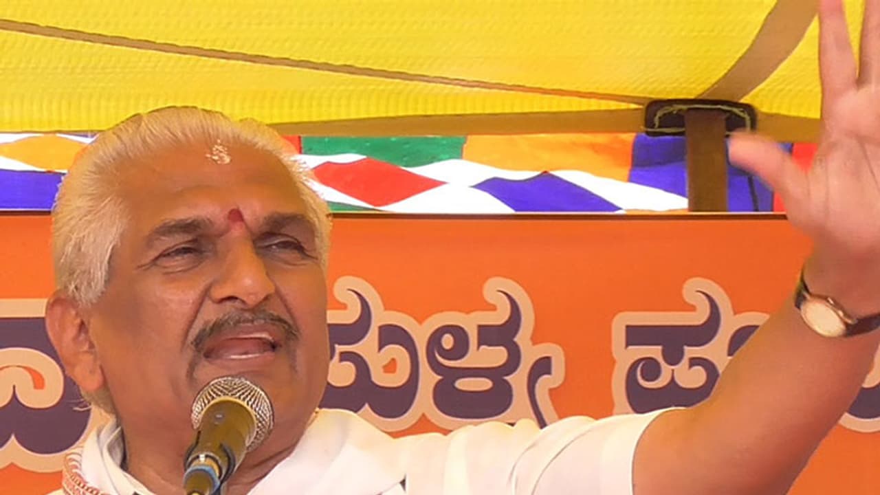 Who is Kalladka Prabhakar Bhat, creating a sensation in Mangaluru ...