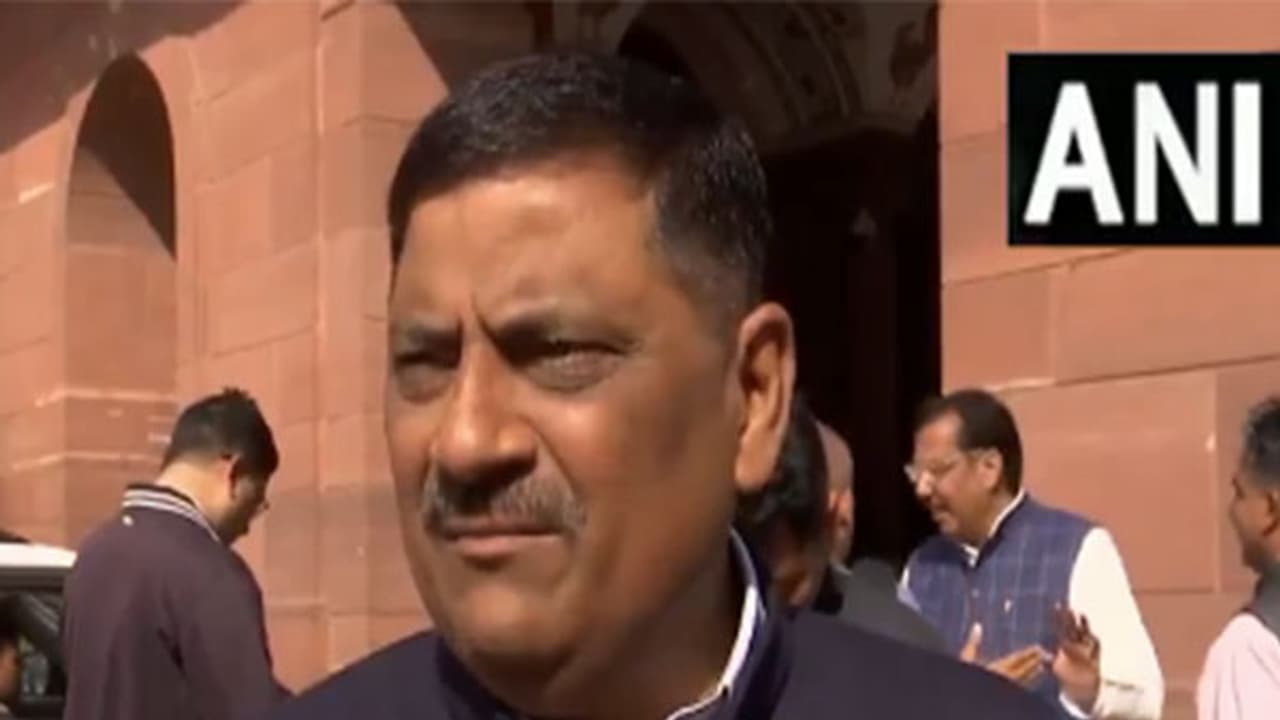 JD(U) MP Sanjay Jha praises NDA, confident of big win in Bihar ...