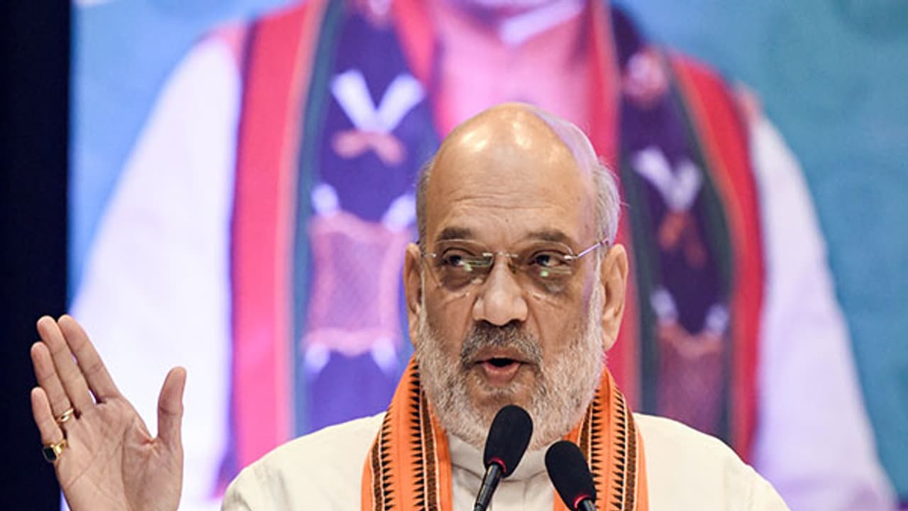 'Bharat's giant leap': ISRO's SpaDeX de-docking paves way for India's space station, says Amit ...