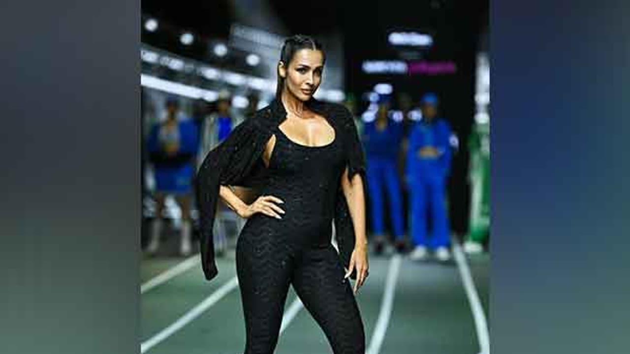 Malaika Arora flaunts new tattoo 'Sabr Shukr' on her arm, shares ...