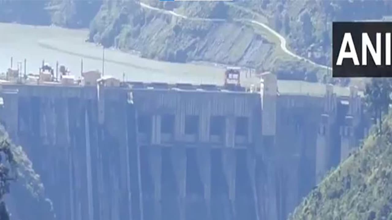 Baglihar Hydroelectric Power Project Dam closed as Indus Water Treaty ...