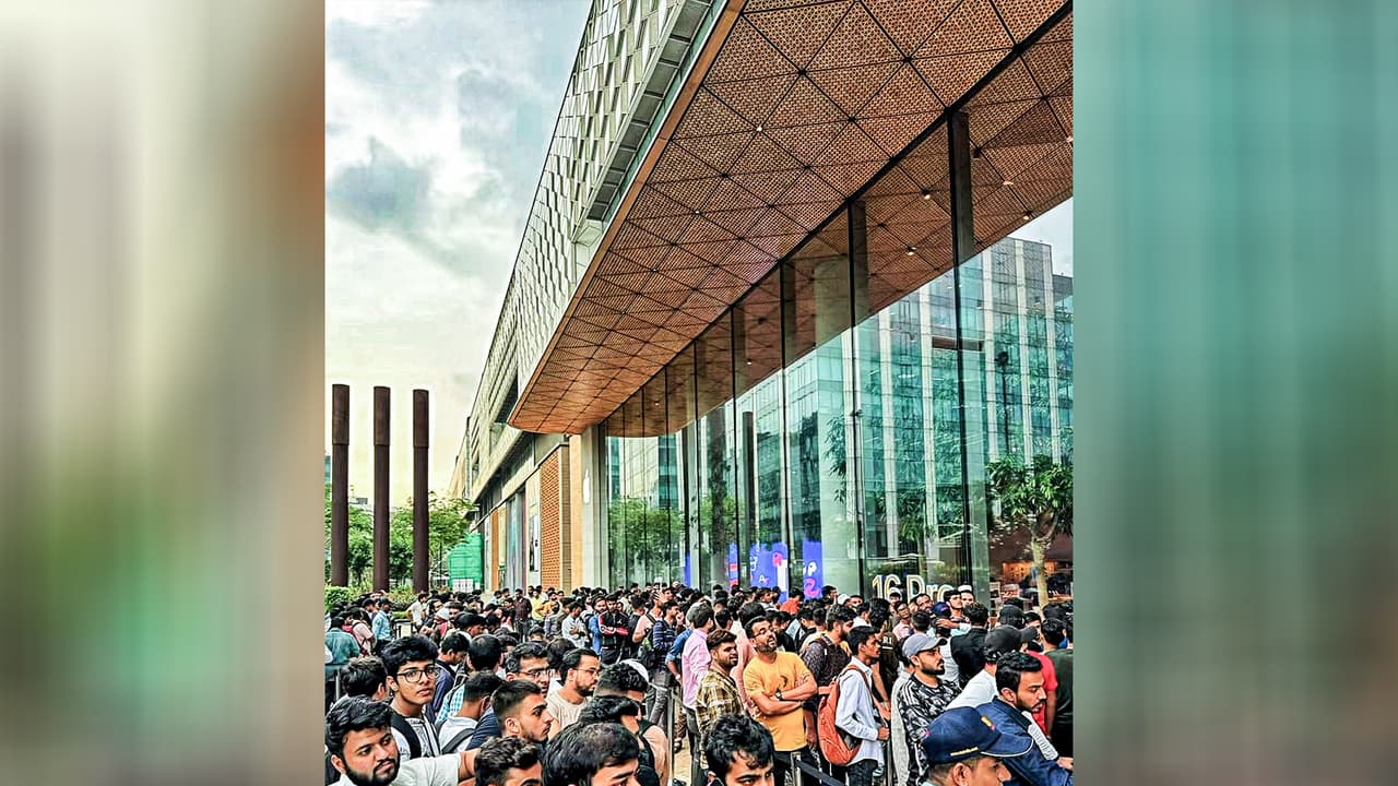 Jefferies Report: AI to Slow IT Services Growth, Causing 20% Revenue ...