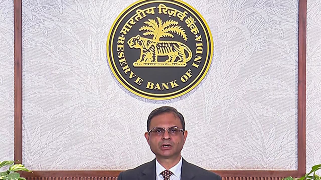 RBI Governor Highlights India's Digital Platforms at IMF-World Bank ...