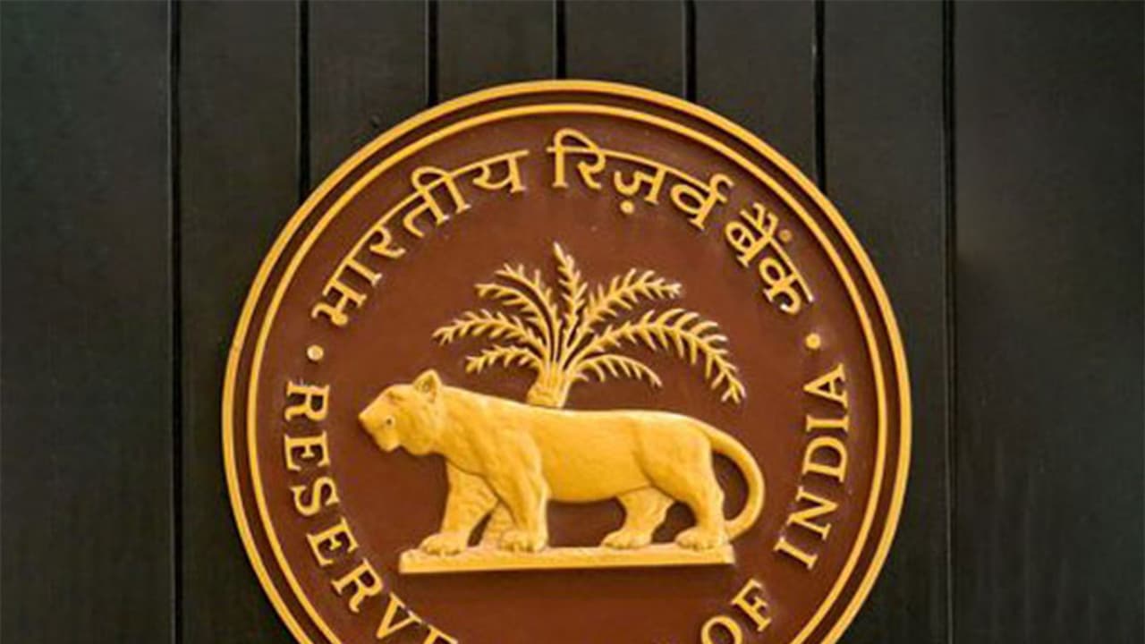 RBI Completes Rs 32,000 Cr Govt Bond Auction; Green Bonds Fetch Highest ...