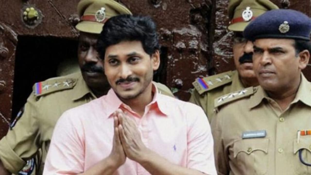 YS Jagan cases-ED: జగన్‌ చుట్టూ బిగుస్తున్న ఉచ్చు.. త్వరలో జైలుకేనా ...