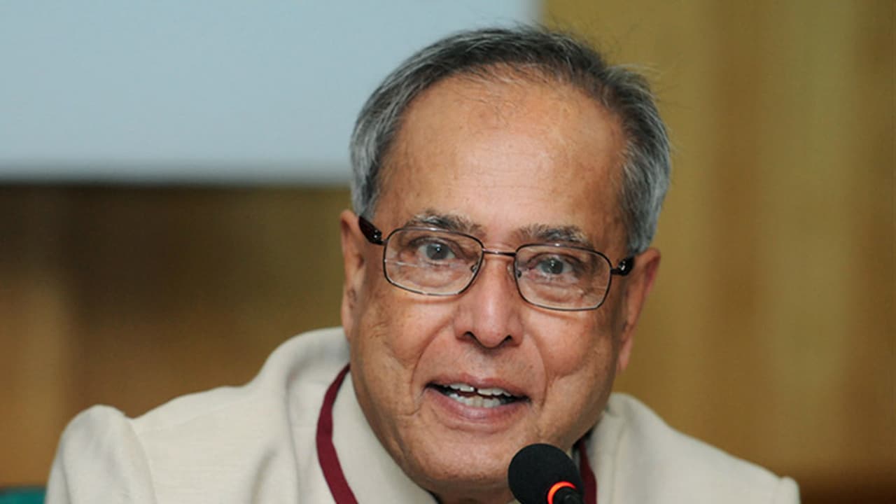 Pranab babu now a Bharat Ratna; Modi govt puts merit over ideology ...