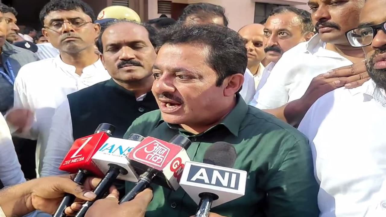 Karnataka Minister Zameer Ahmed Khan slams BJP for not sanctioning a single house, claims CM ...
