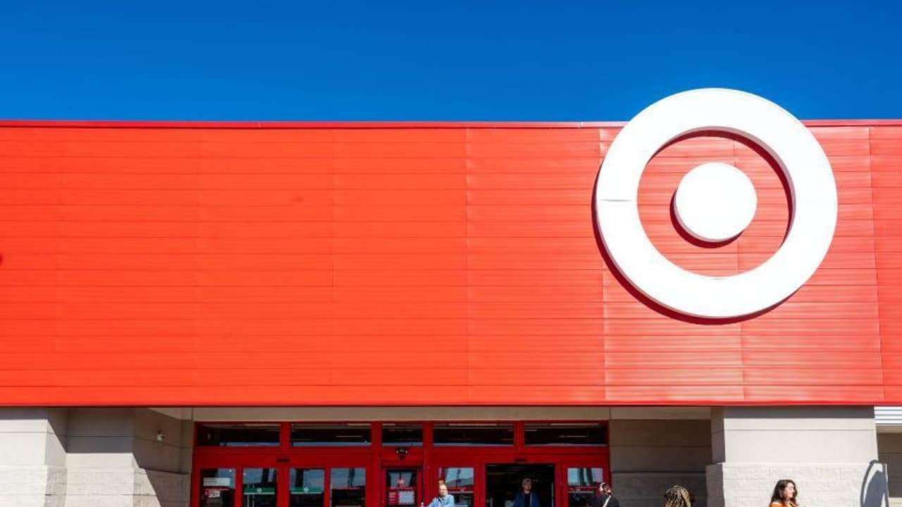 Target Stock In Focus After Better-Than-Expected Holiday Season Sales ...