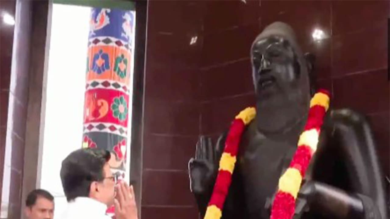 Thiruvalluvar Day: PM Modi, CM Stalin pay tribute to Tamil poet ...
