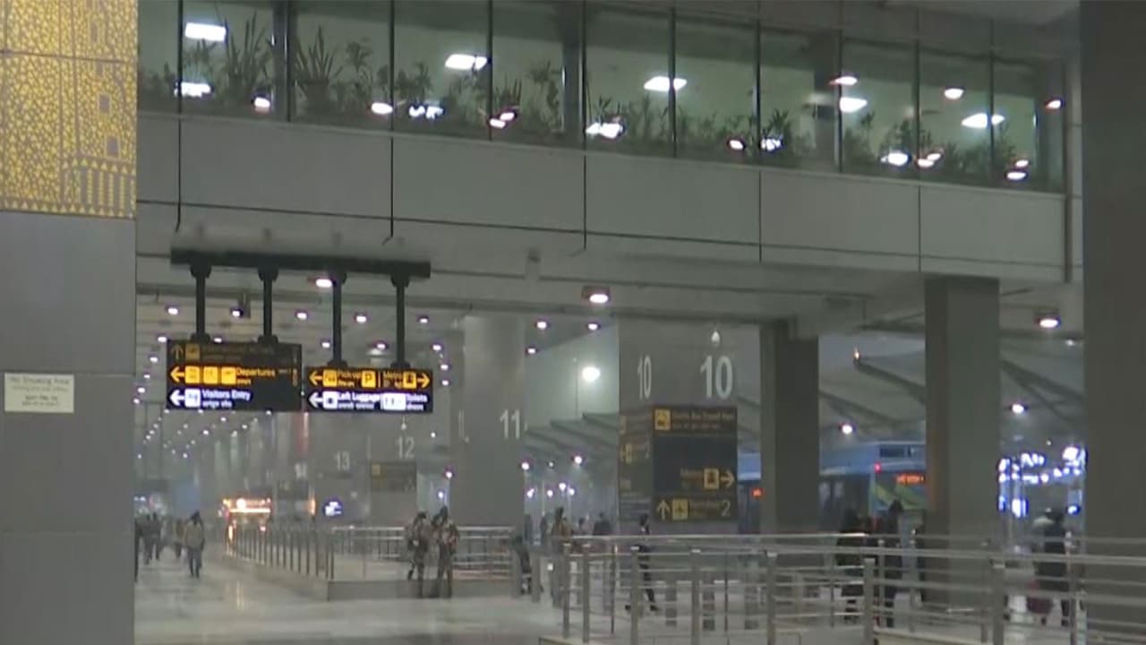 Delhi's IGI Airport resumes smooth flight operations after dense fog ...