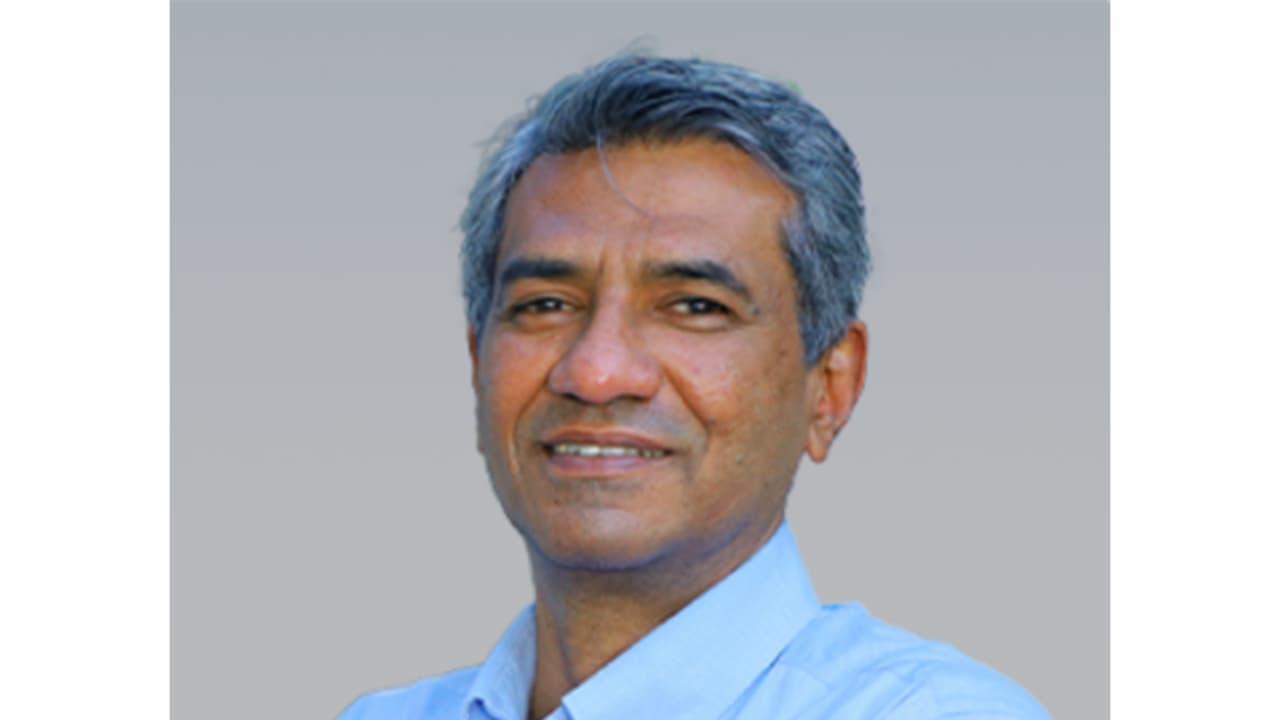 Air India Express CEO Aloke Singh's tenure ends; Hamish Maxwell to take ...