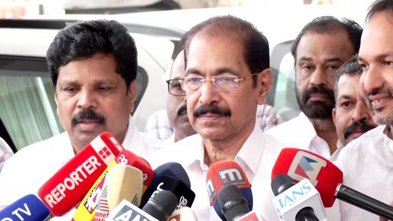 Saji Cherian stoking communalism, CPI(M) protecting him: Kerala Cong ...