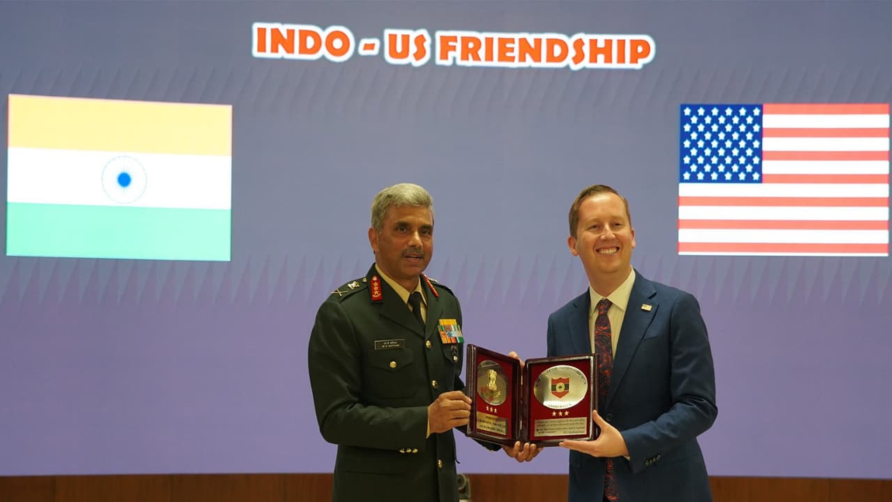 US Ambassador, INDOPACOM chief visit Western Command, discuss security ...