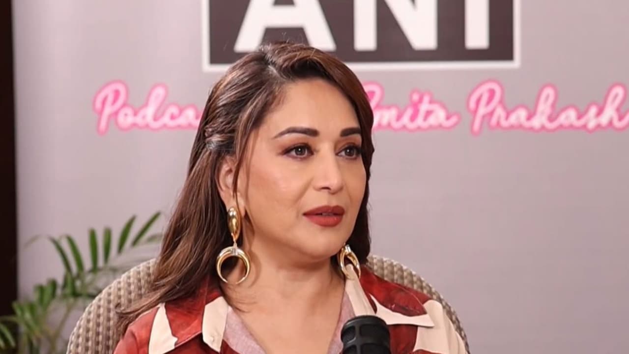 Madhuri Dixit on marrying Dr. Nene, a man unaware of her stardom ...