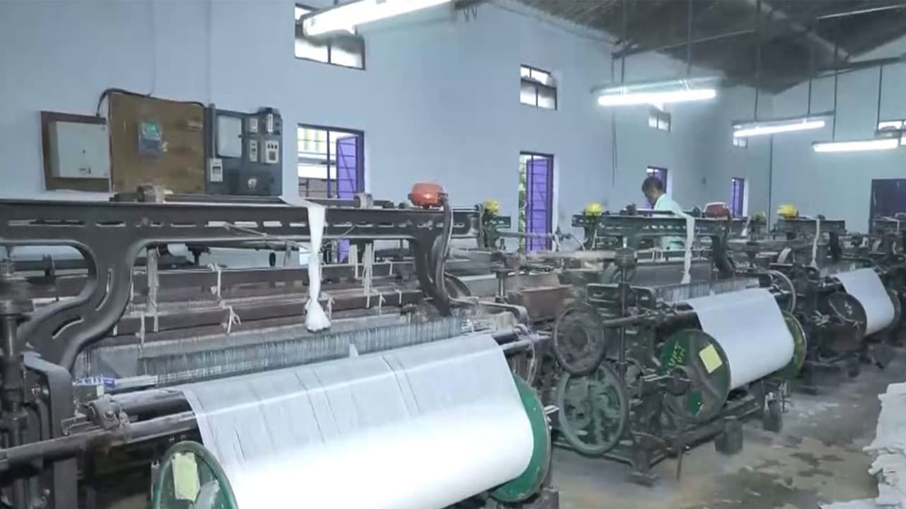 Coimbatore power loom weavers seek urgent relief in Union Budget 2026 ...