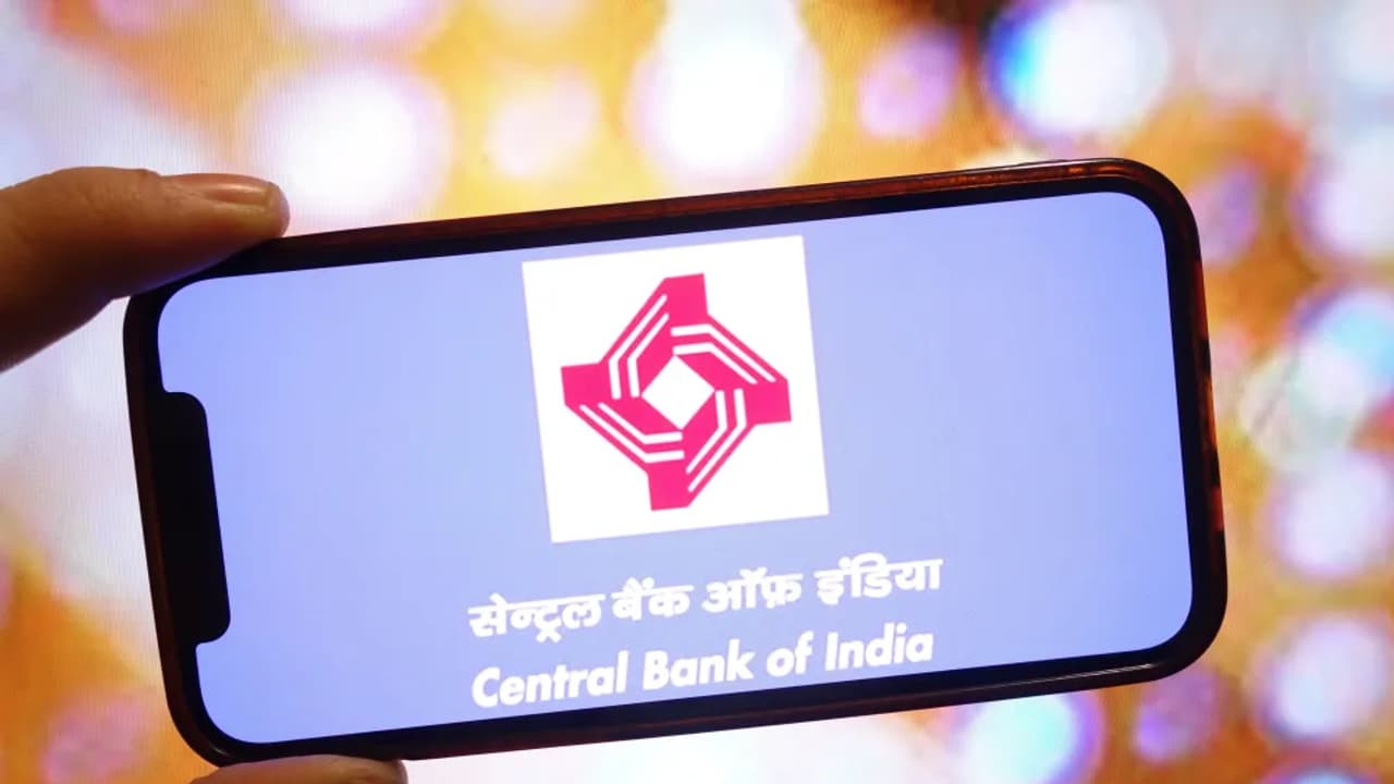 Central Bank Of India Breaks Key Resistance; SEBI RA Anupam Bajpai Eyes ...