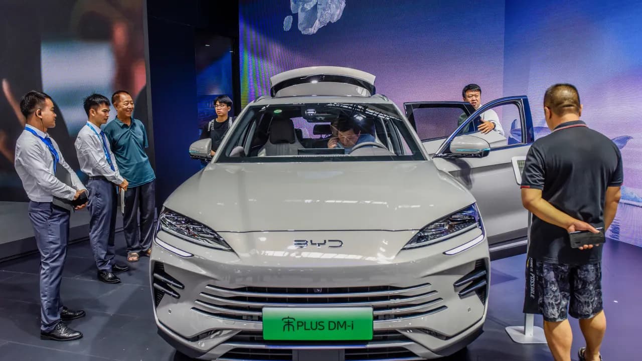 BYD Unveils Fuel-Saving Hybrid Update Amid Soft July Deliveries, Rising ...