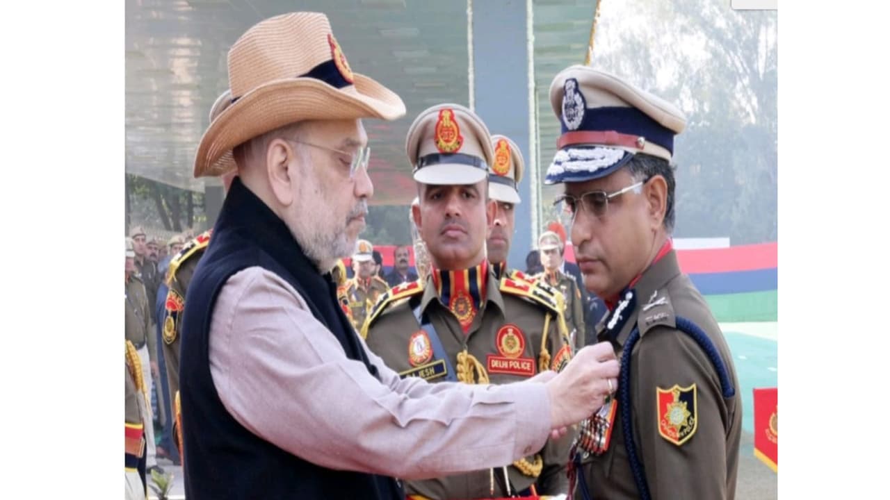 Chandigarh DGP Sagar Preet Hooda gets President's Medal for Service ...