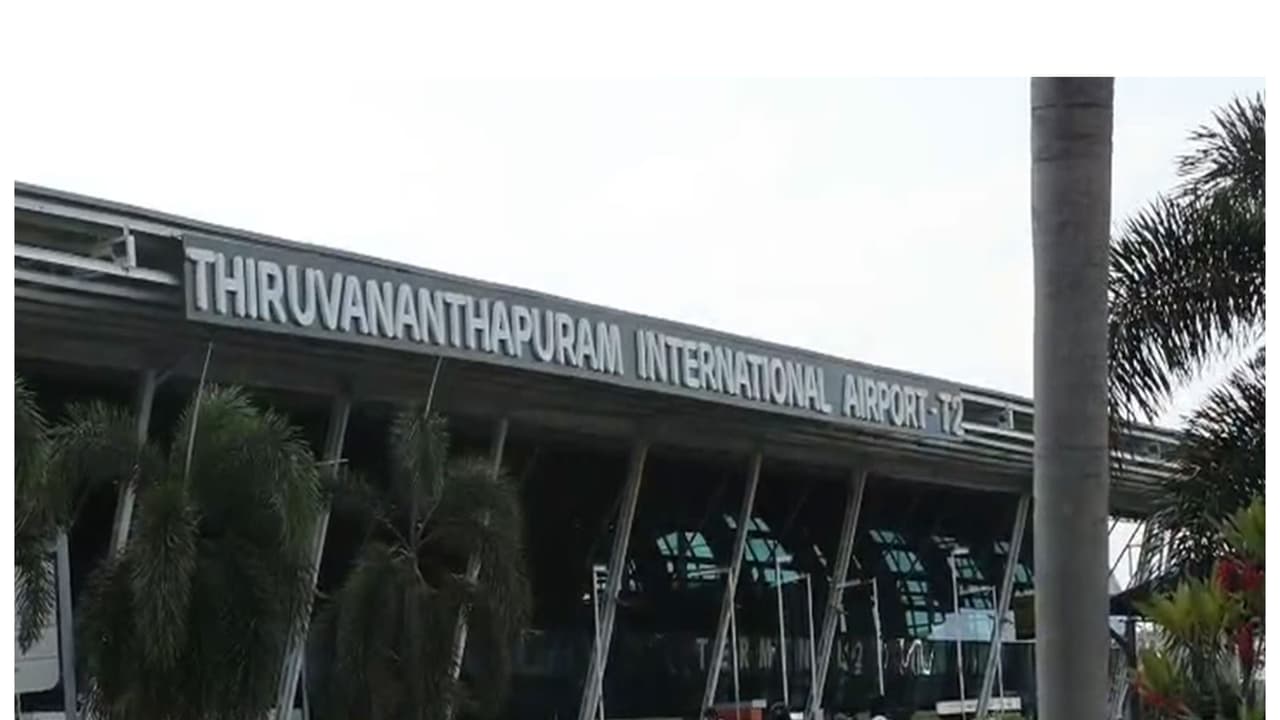 Two Colombo-bound flights from Istanbul, Dammam divert to Kerala's ...