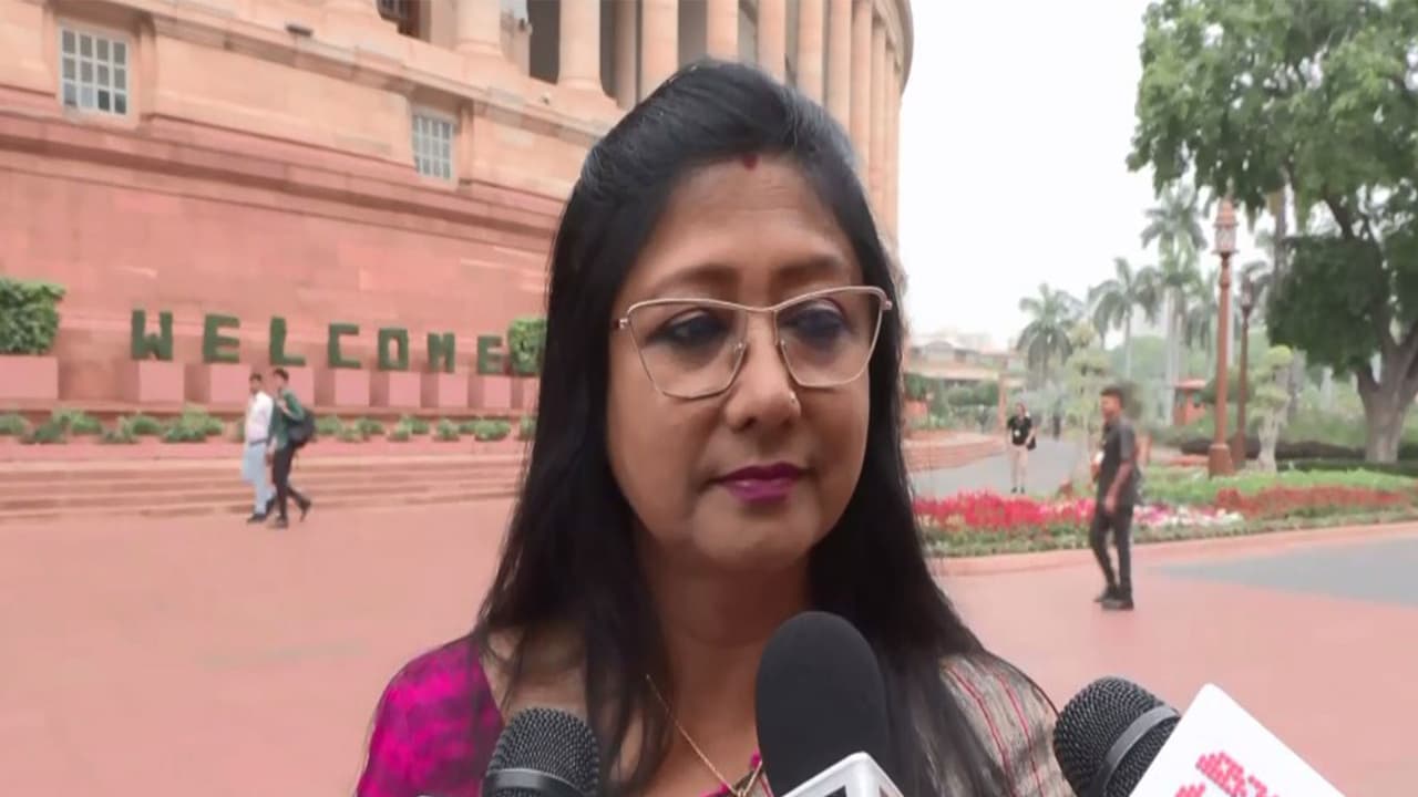 Mahua Maji questions special session on Women's Reservation Bill ...
