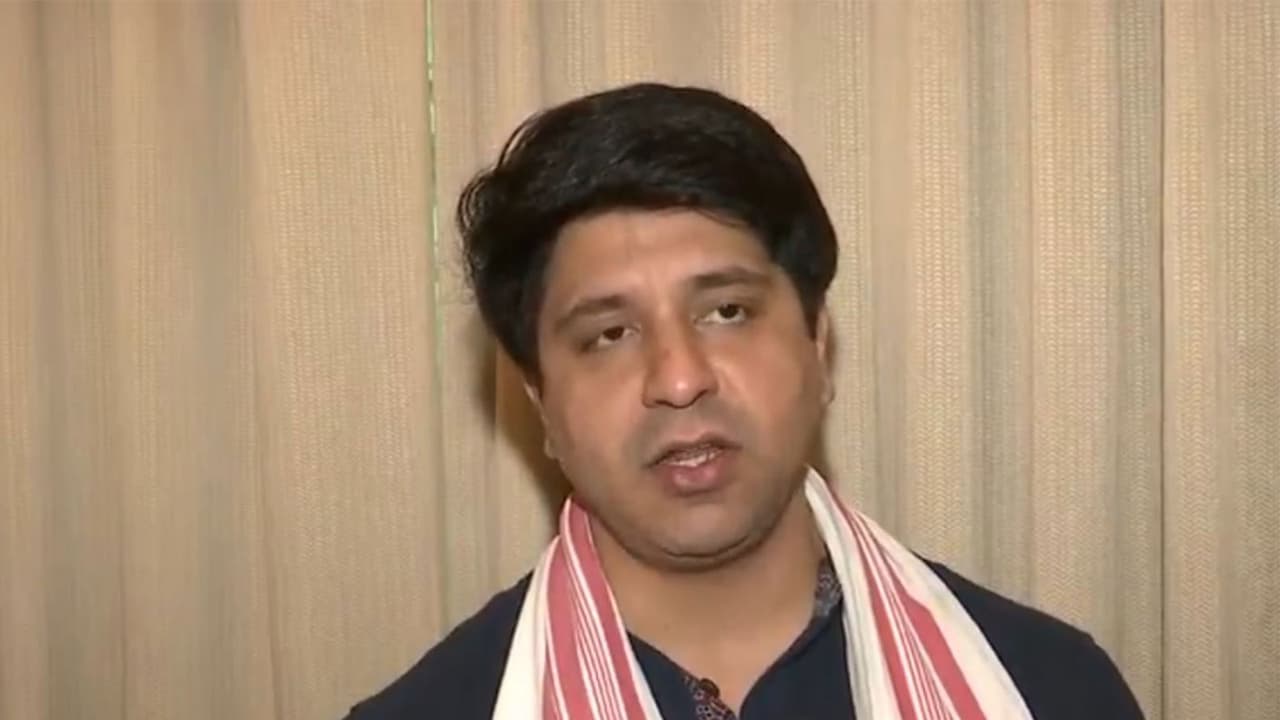 Kharge a 'remote-controlled' president, BJP's Poonawalla attacks ...