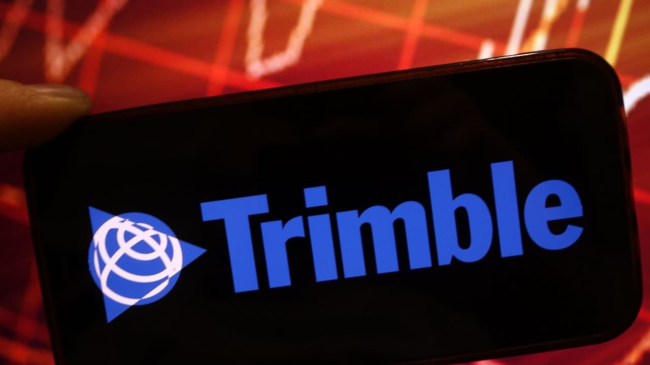 Trimble Stock Gains Pre-Market On Xona Satellite Deal, But Retail ...
