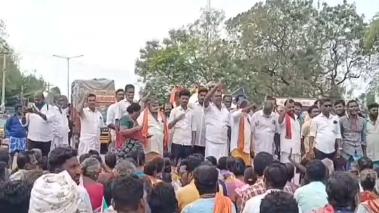 TN: Fishermen Block Highway After Missing Colleague's Body Washes ...