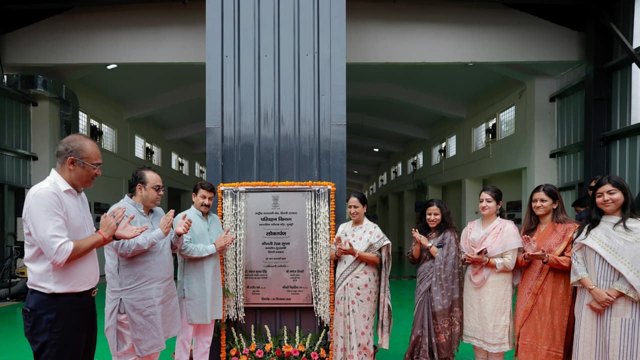 Delhi CM Rekha Gupta inaugurates Automated Testing Station in Burari ...