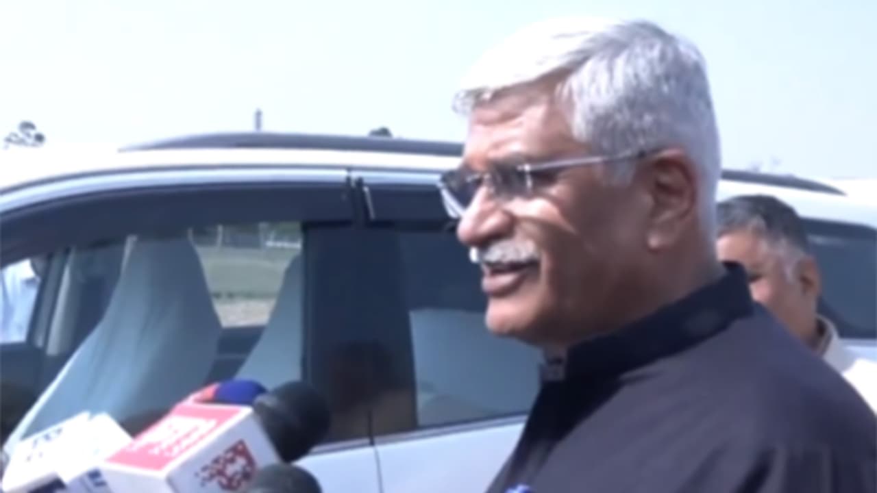 Shekhawat slams Congress for Rahul-Ram comparison, cites 'imaginary ...