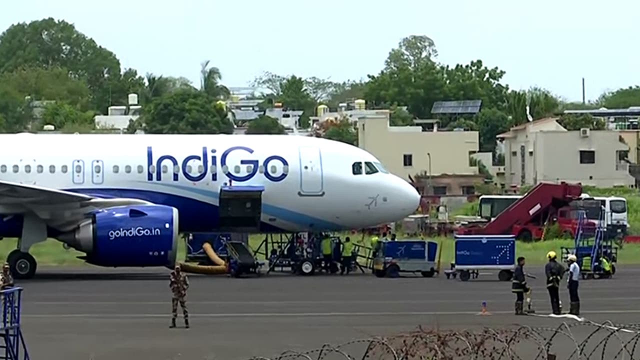 Delhi Airport tech glitch hits IndiGo, others; airline prioritises ...