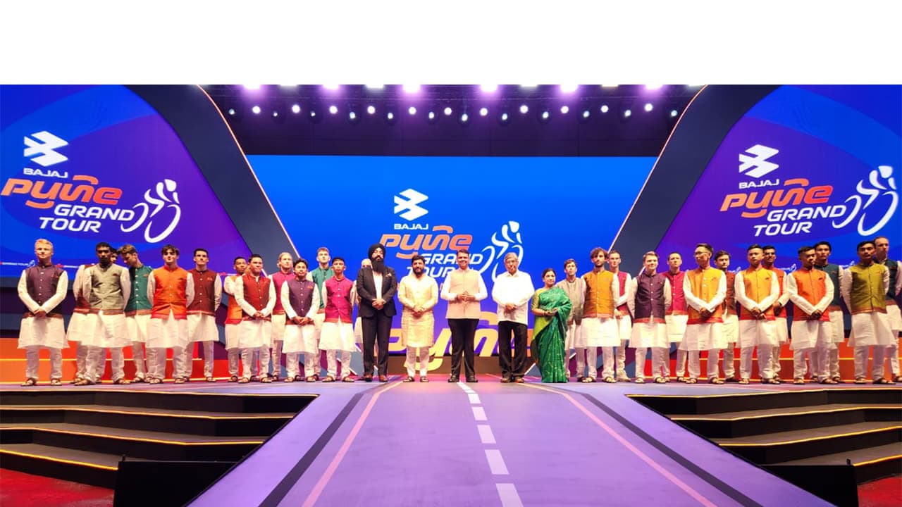 Fadnavis inaugurates Pune Grand Tour, a milestone for Indian sport ...