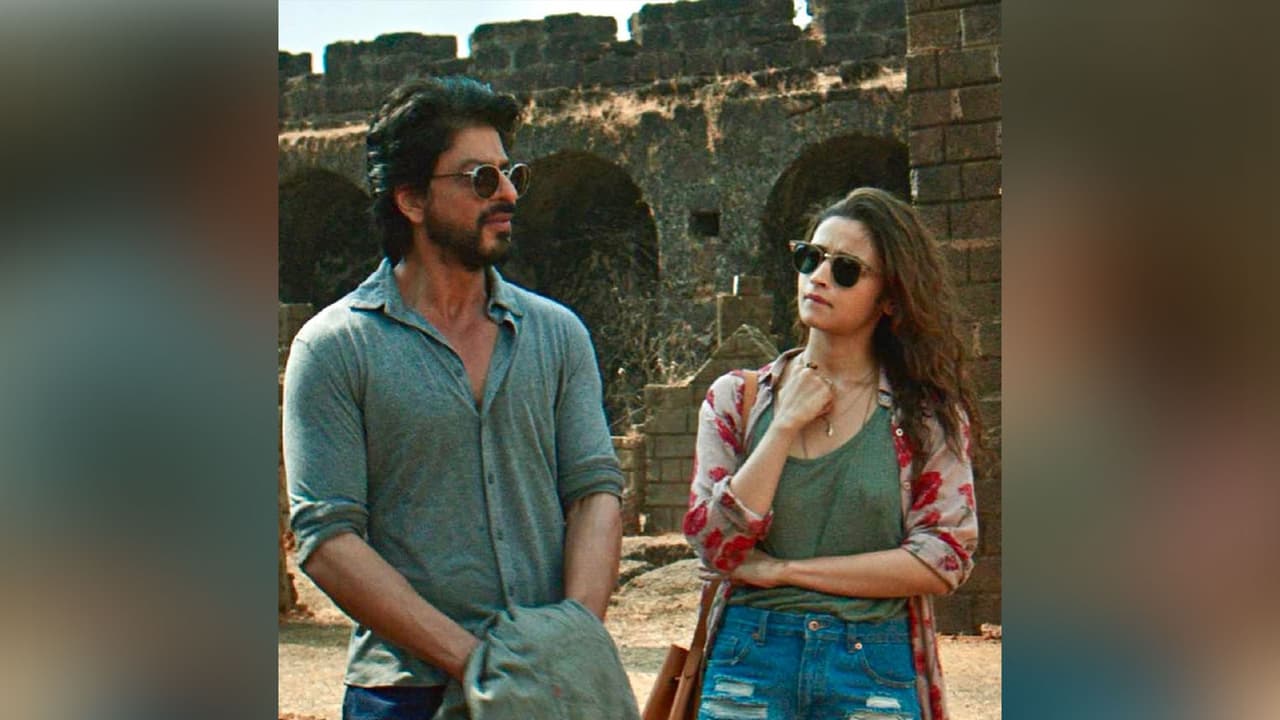 Alia Bhatt shares 2016 photo dump: Dear Zindagi to Golden Temple ...