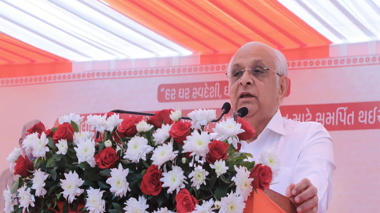 Gujarat CM Bhupendra Patel flags off 'Sardar @150 Unity March' in ...