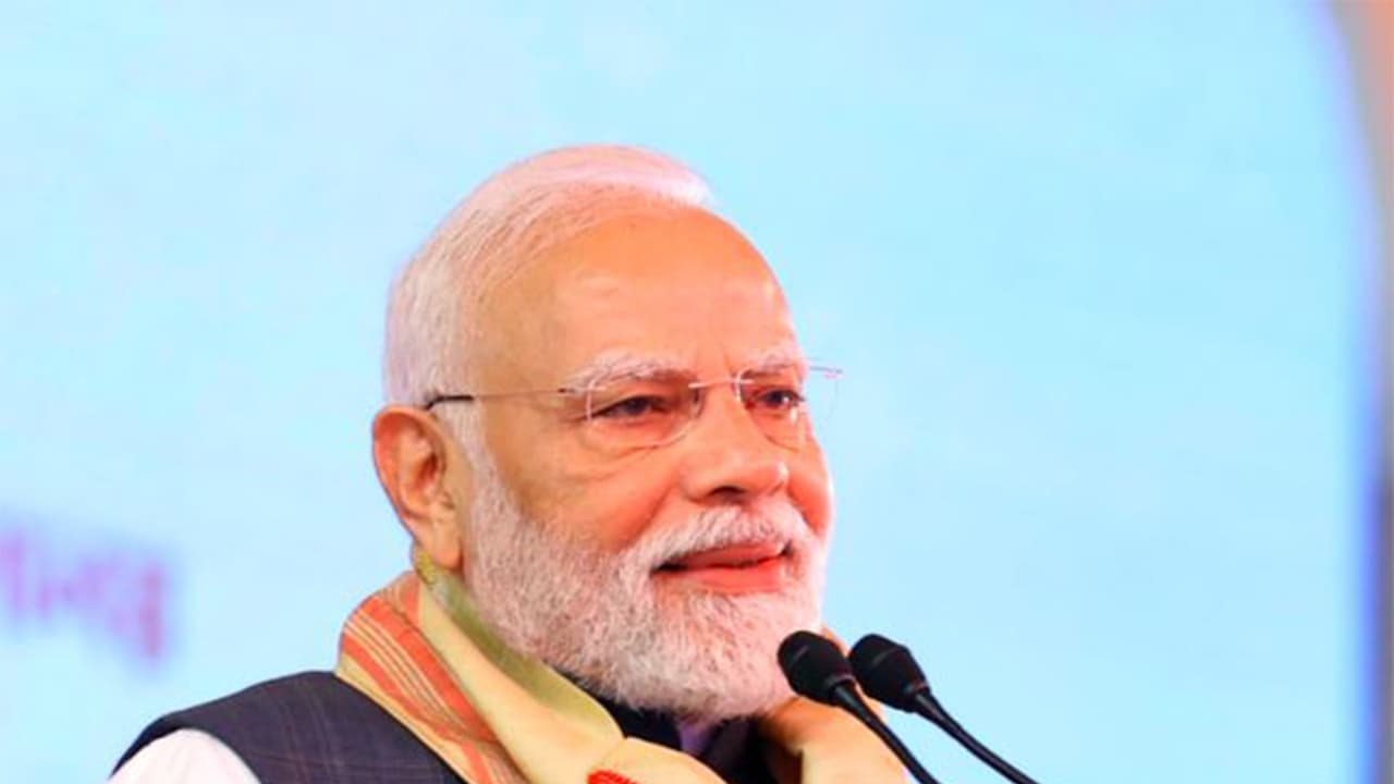 PM Modi promotes Udaipur crafts, 'Vocal for Local' in Mann Ki Baat ...