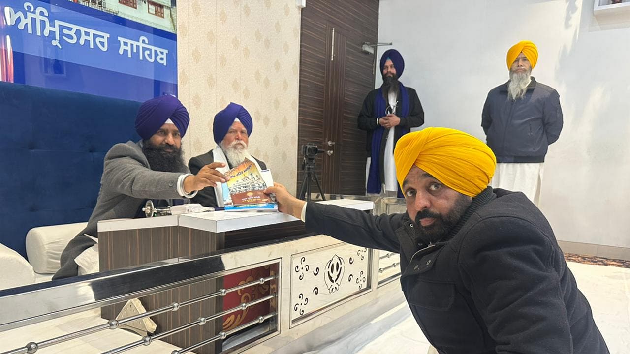 Bhagwant Mann appears before Akal Takht over 'Golak' issue remarks ...