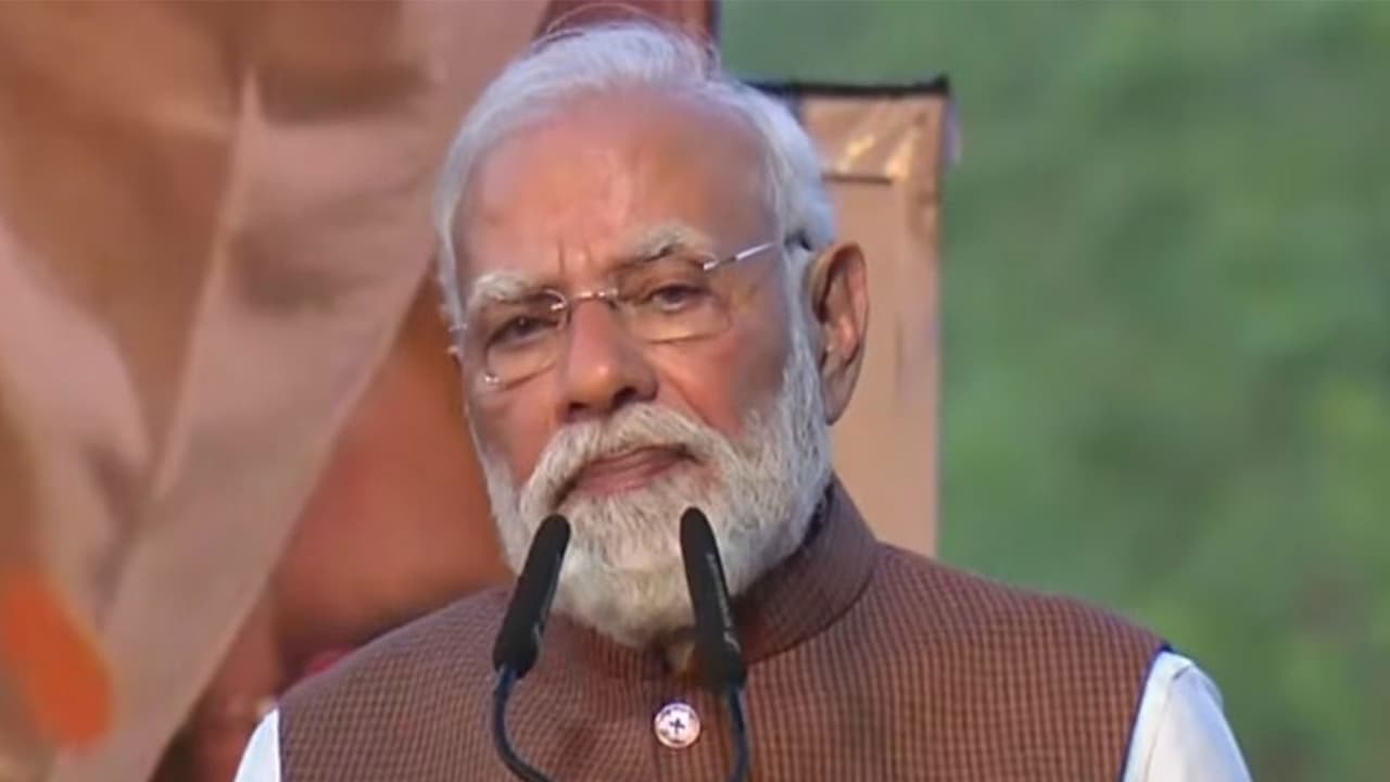 PM Modi hails Bihar win, says 10% vote gap shows people chose ...