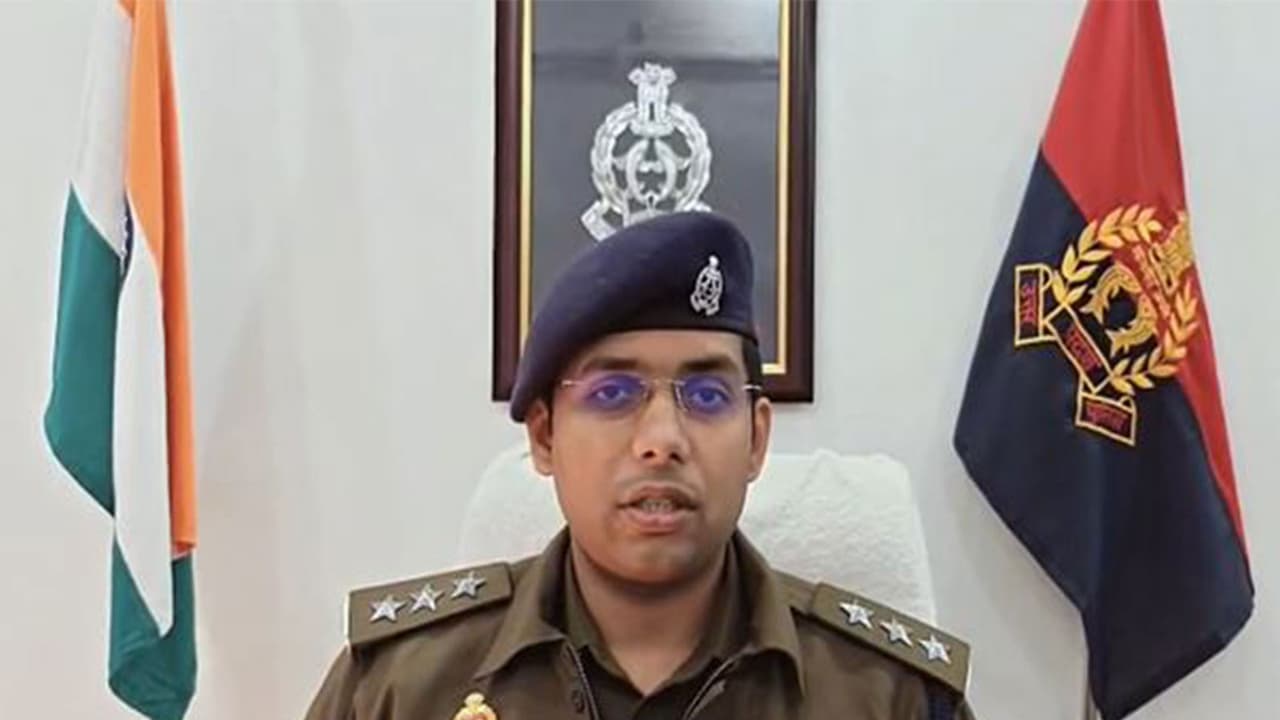 Bareilly restaurant brawl: Police file case against two, others named ...