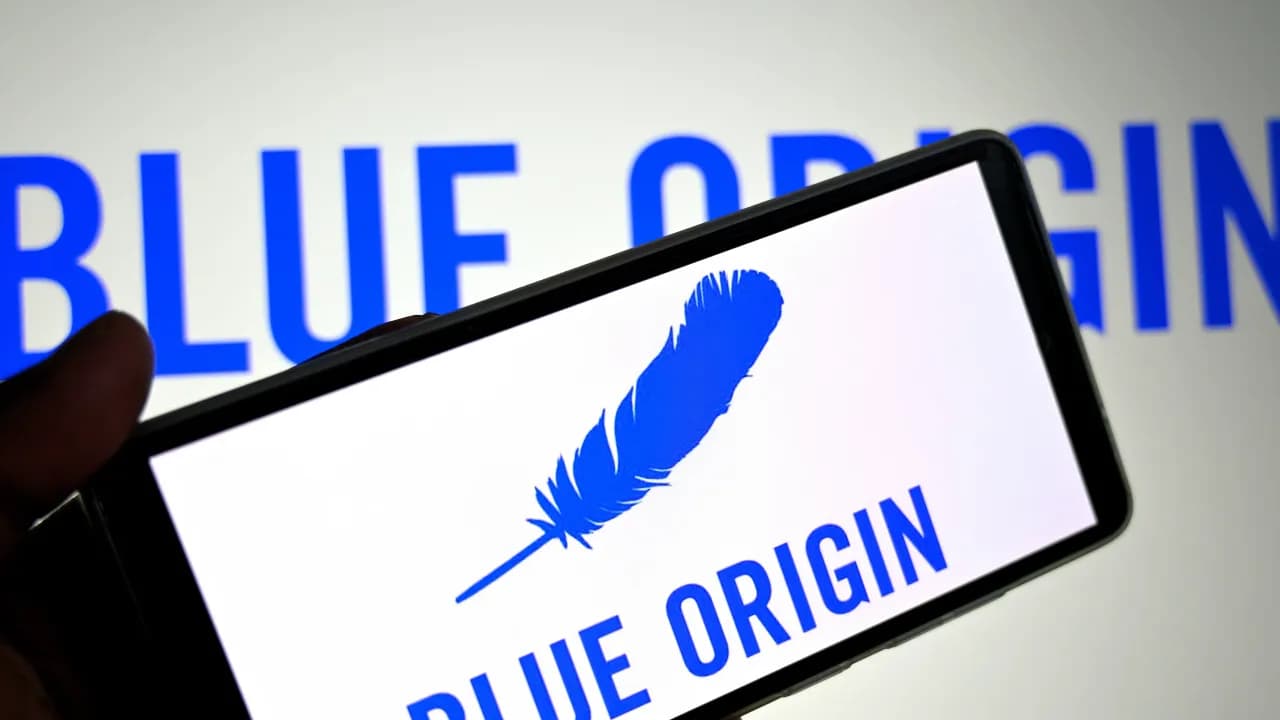 Former ULA Chief Tory Bruno Roped In At Bezos’ Blue Origin Amid ...