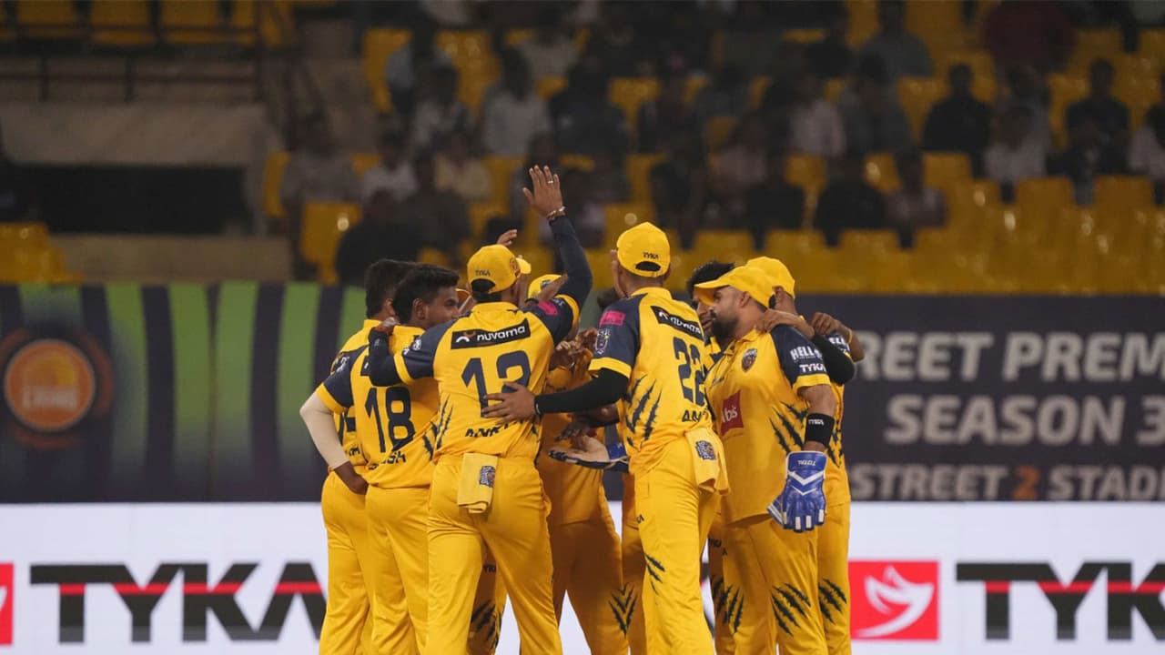 ISPL Season 3: Chennai Singams crush Ahmedabad Lions to enter final ...