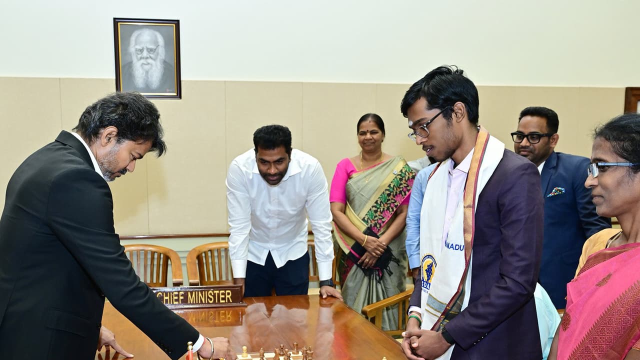 TN CM Vijay honours Praggnanandhaa with Rs 50 lakh for Norway Chess win ...