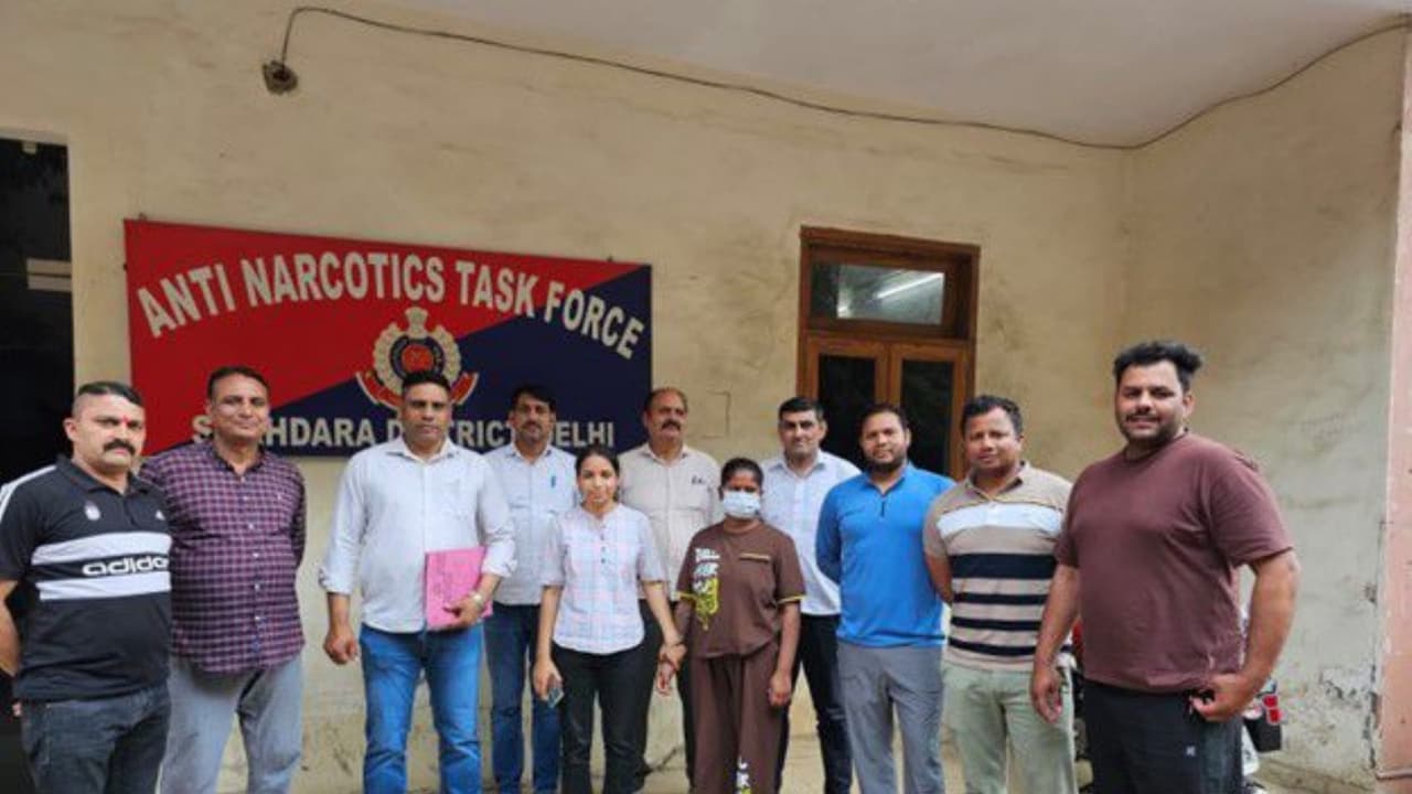 Delhi: 19-year-old woman nabbed with 55.52 grams of heroin in Geeta ...