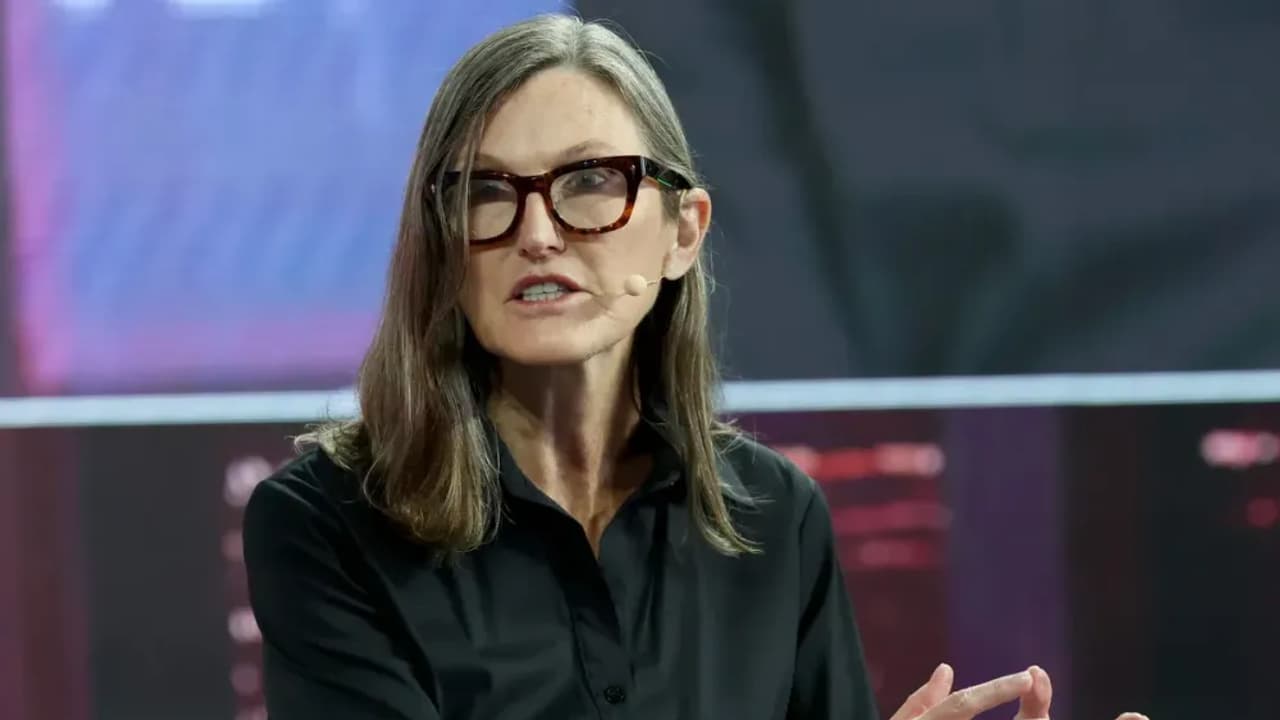 Cathie Wood’s ARK Made Just One Buy Last Session — And It’s A Biotech ...