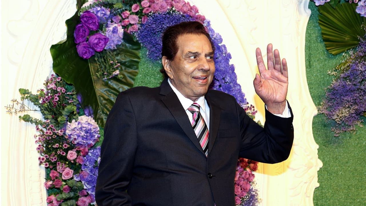 Veteran actor Dharmendra passes away at 89; Karan Johar confirms ...