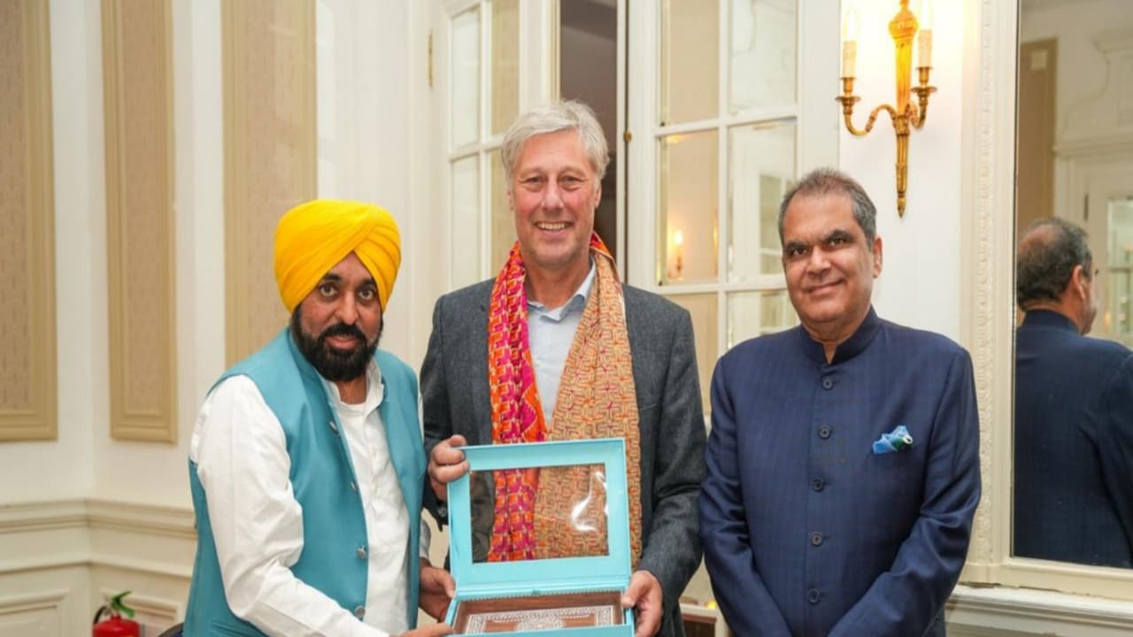 Hockey legend Bovelander accepts Punjab CM Mann's invite to India ...