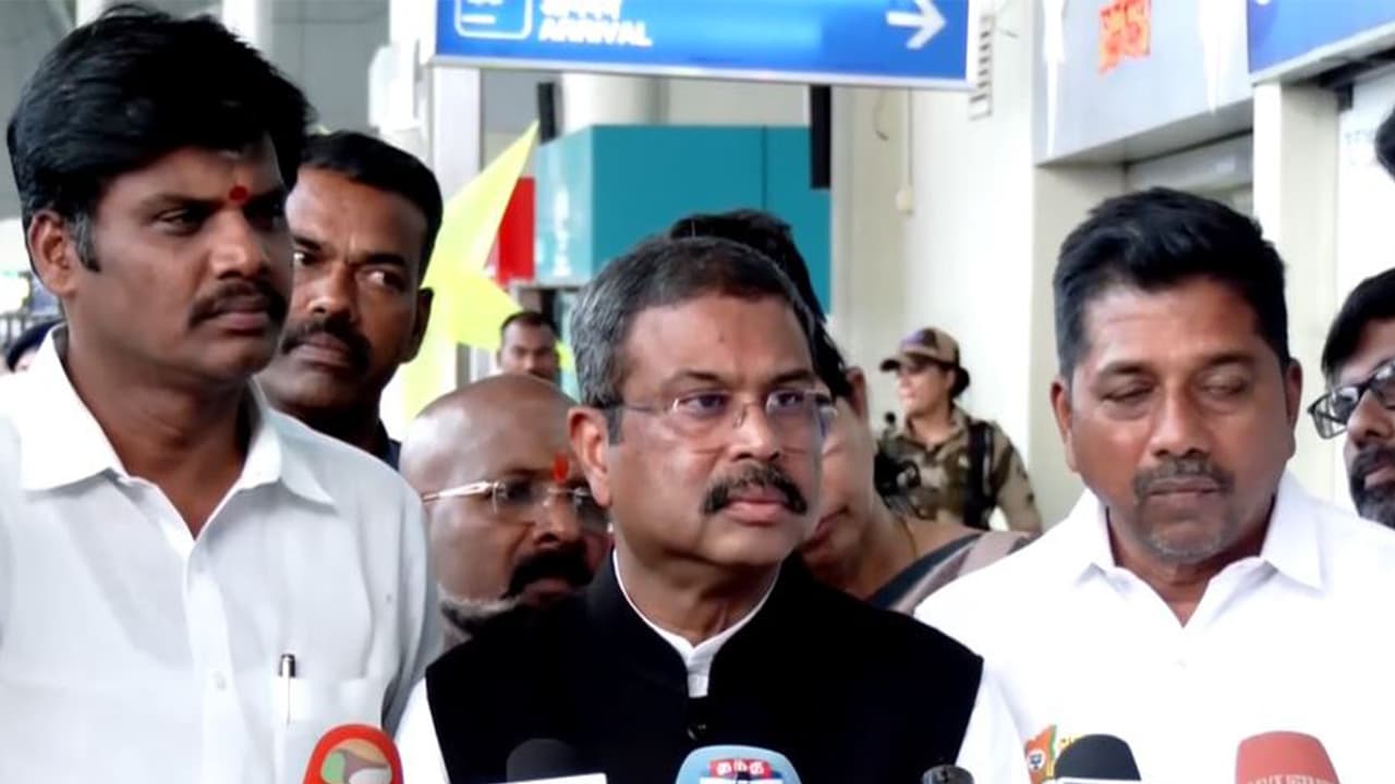 Kashi Tamil Sangamam showcases national integration: Dharmendra Pradhan ...